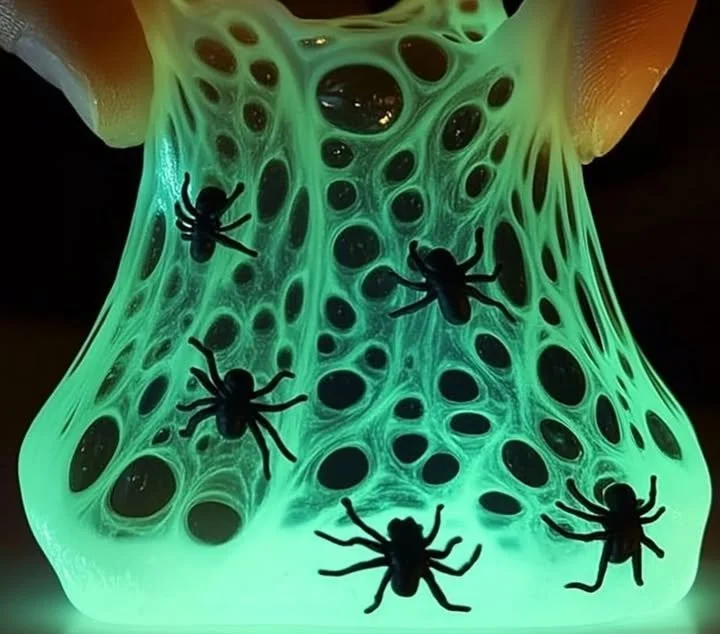 Baking Soda Glowing Spider Slime