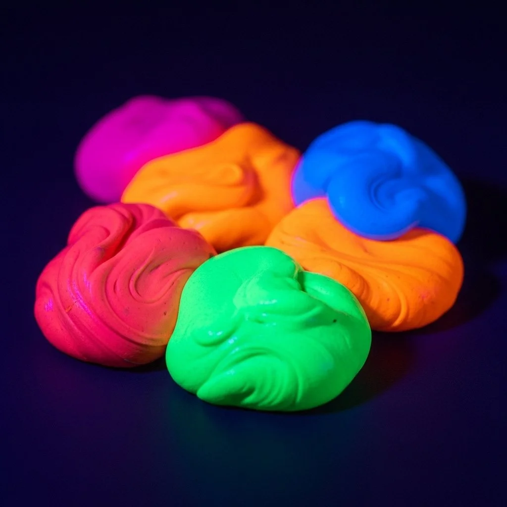 How to Make Glow in the Dark Clay